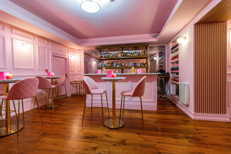 Pink Bar - Bon Appetit